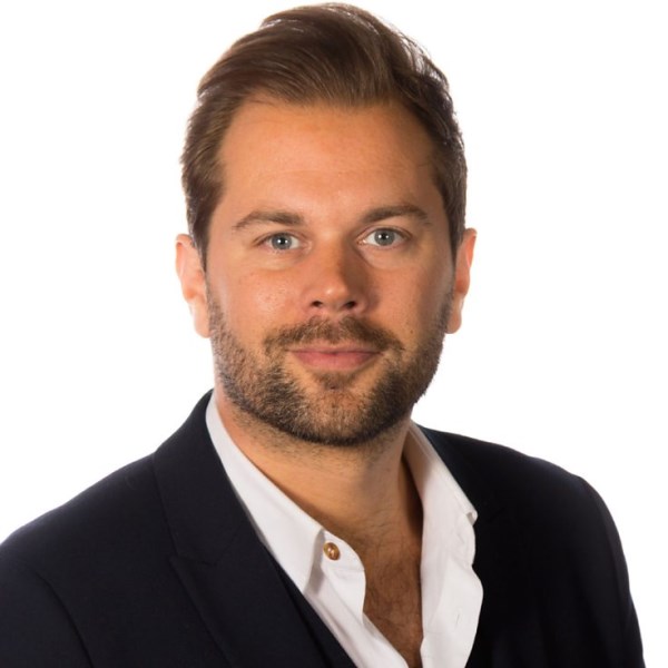 Saturday Night with Justin Dealey | Free Internet Radio | TuneIn