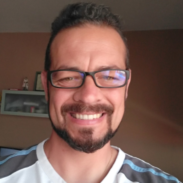 LAS HISTORIAS DE EDUARDO AGUERA | Listen to Podcasts On Demand Free ...