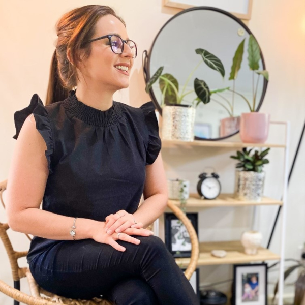 Motivational Mindset with Laura Evelyn | Listen to Podcasts On Demand ...