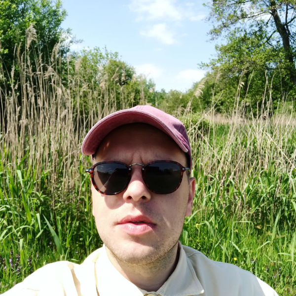 Oskaras Riauba | Listen to Podcasts On Demand Free | TuneIn