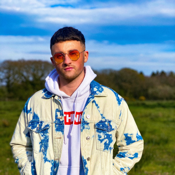 Elliott Kay | Listen to Podcasts On Demand Free | TuneIn