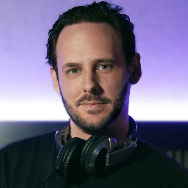 DJ Tom Bola | Listen to Podcasts On Demand Free | TuneIn