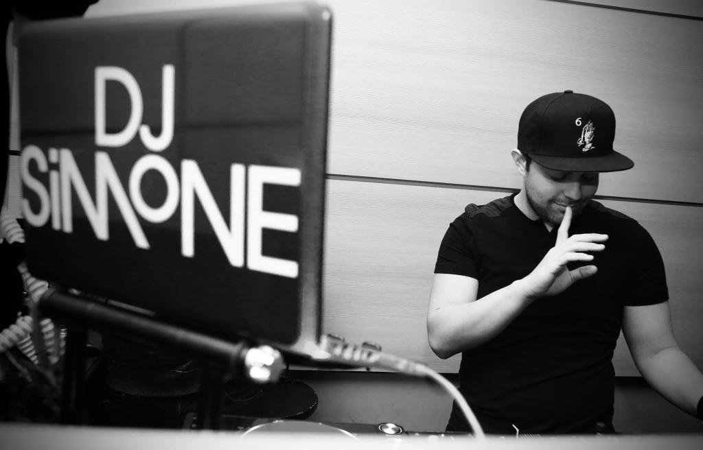 Dj Simone Street Mixes | Listen to Podcasts On Demand Free | TuneIn